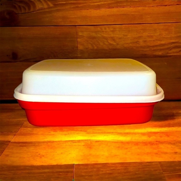 Tupperware | Kitchen | Vintage Tupperware Container | Poshmark